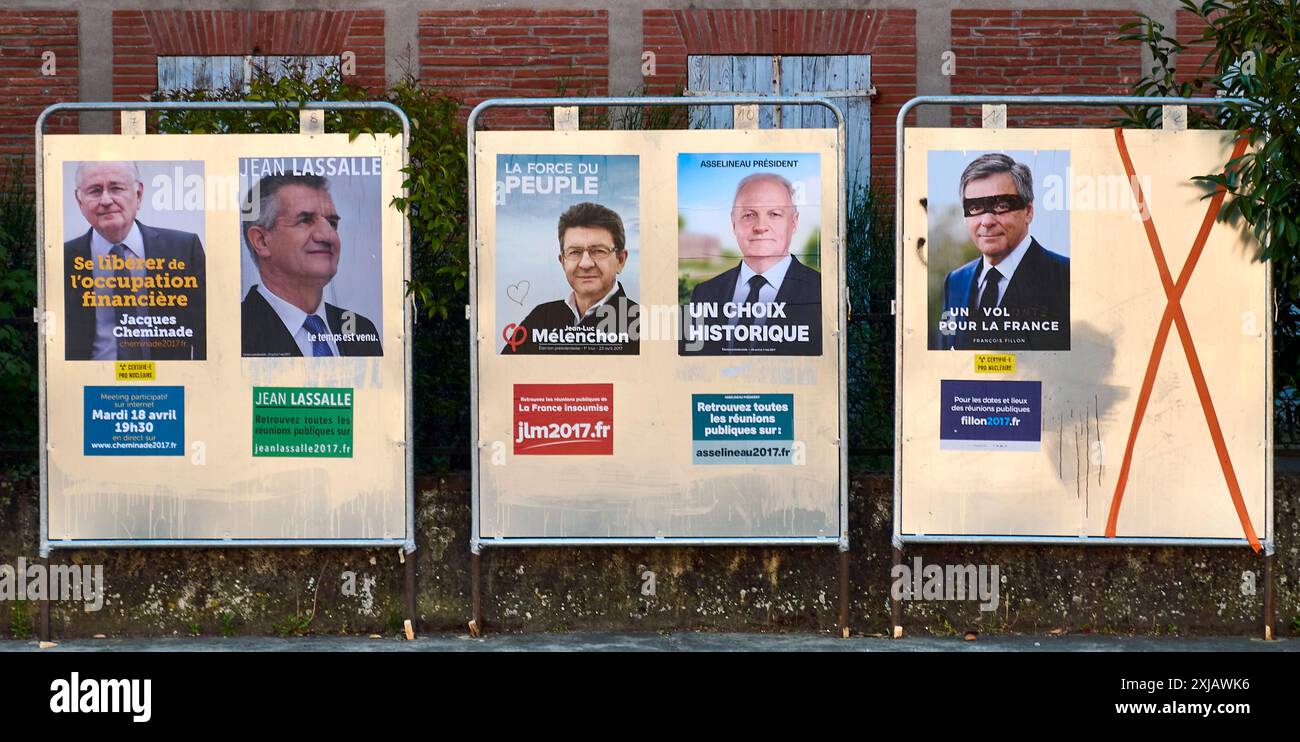 2017 French Presidential Elections posters, Av. Charles de Gaulle ...