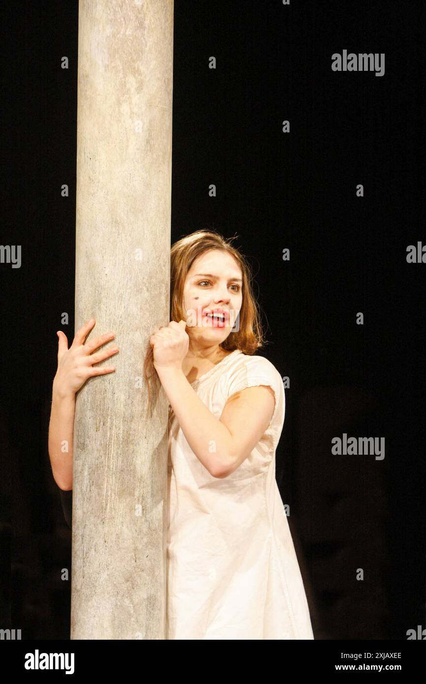 Annabel scholey hi-res stock photography and images - Alamy