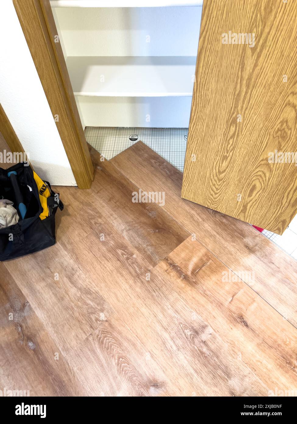 Partially completed floor hi-res stock photography and images - Alamy