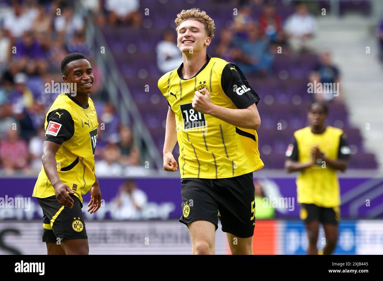 Prohibit prohibits prohibited prohibition hi-res stock photography and ...