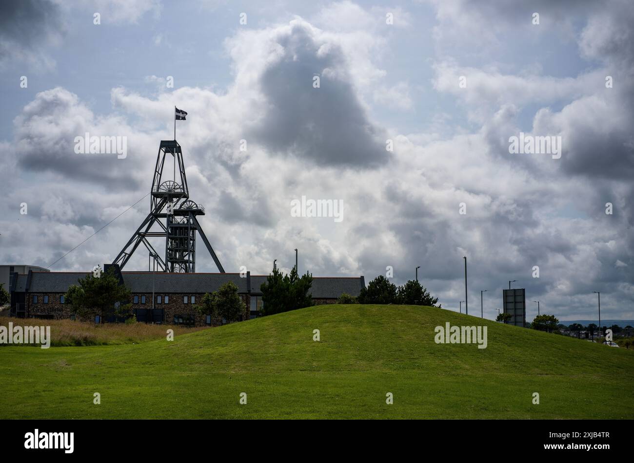 HEARTLANDS POOL CAMBORNE WORLD HERITAGE SITE MINING ENGINE HOUSE Stock ...