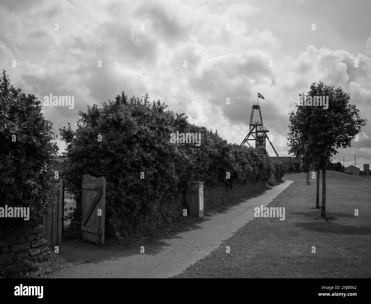 HEARTLANDS POOL CAMBORNE WORLD HERITAGE SITE MINING ENGINE HOUSE Stock ...