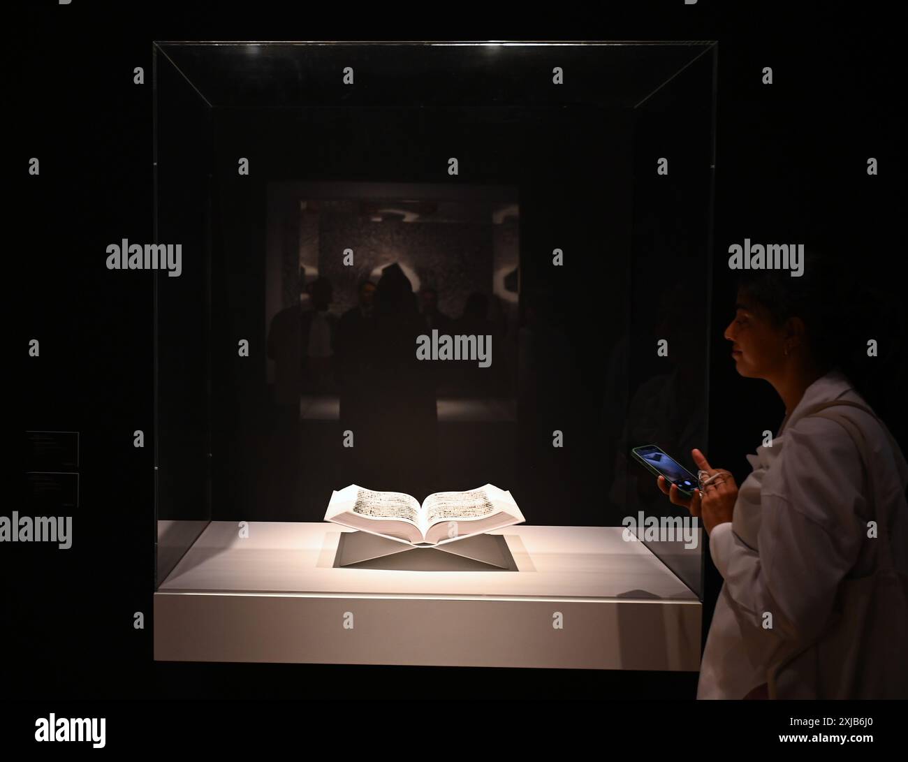 Christie’s London presents a Global First - An exceptional exhibition ...