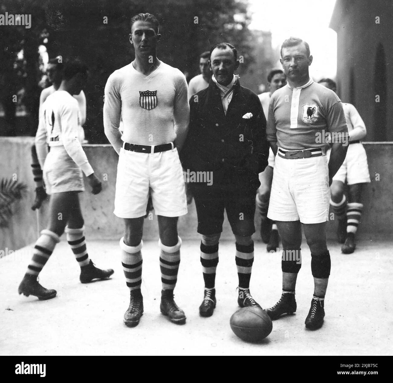 Slater and Lasserre (USA and France captains of their rugby national ...