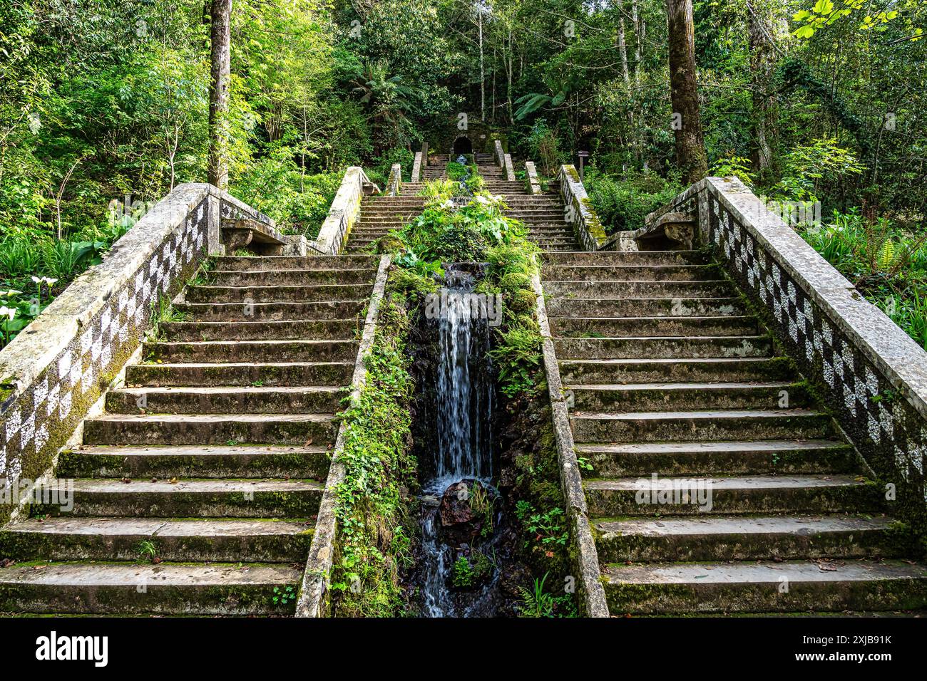 Fonte fria hi-res stock photography and images - Alamy