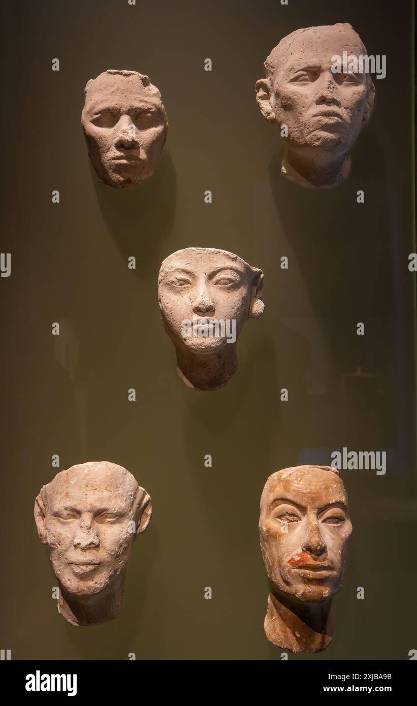 Real people of egyptian antiquity hi-res stock photography and images ...