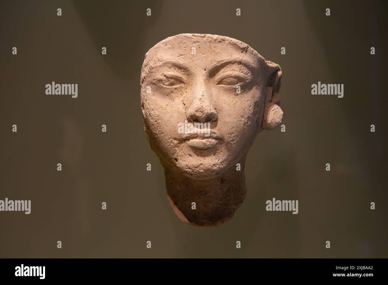 Portrait study of a woman. New kingdom Egypt. Amarna Period. Egyptian ...