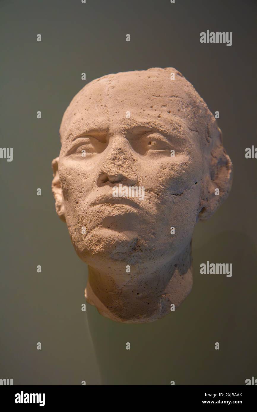 Portrait studies of a man. New kingdom Egypt. Amarna Period. Egyptian ...