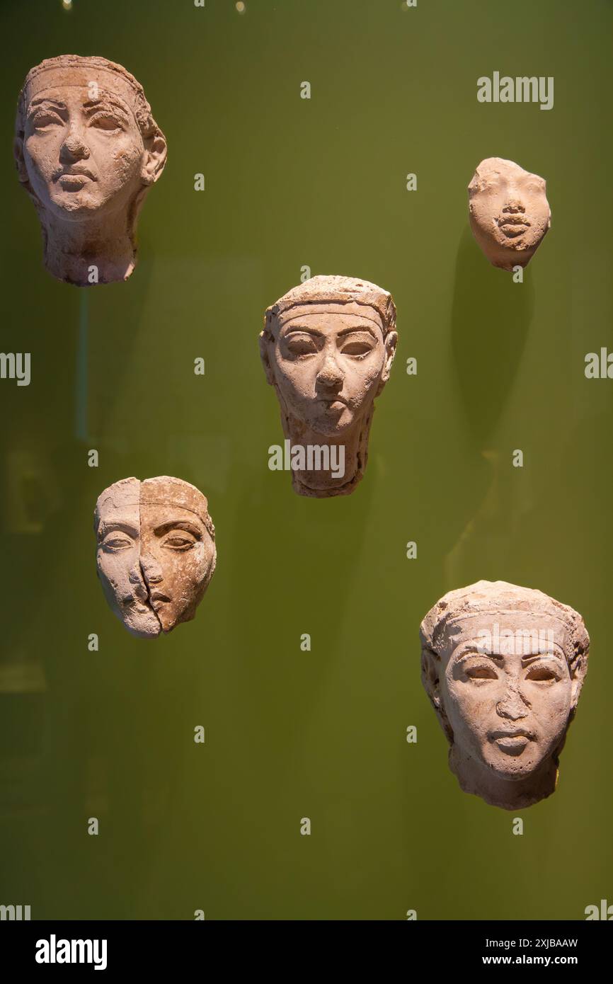 Portrait studies of men and women. New kingdom Egypt. Amarna Period ...