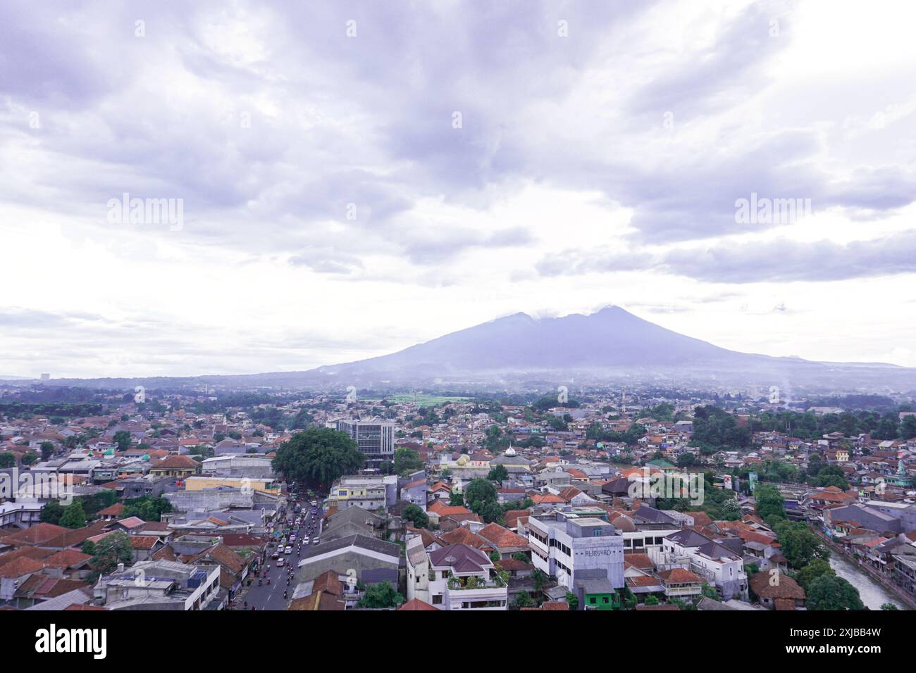 Bogor weather hi-res stock photography and images - Alamy