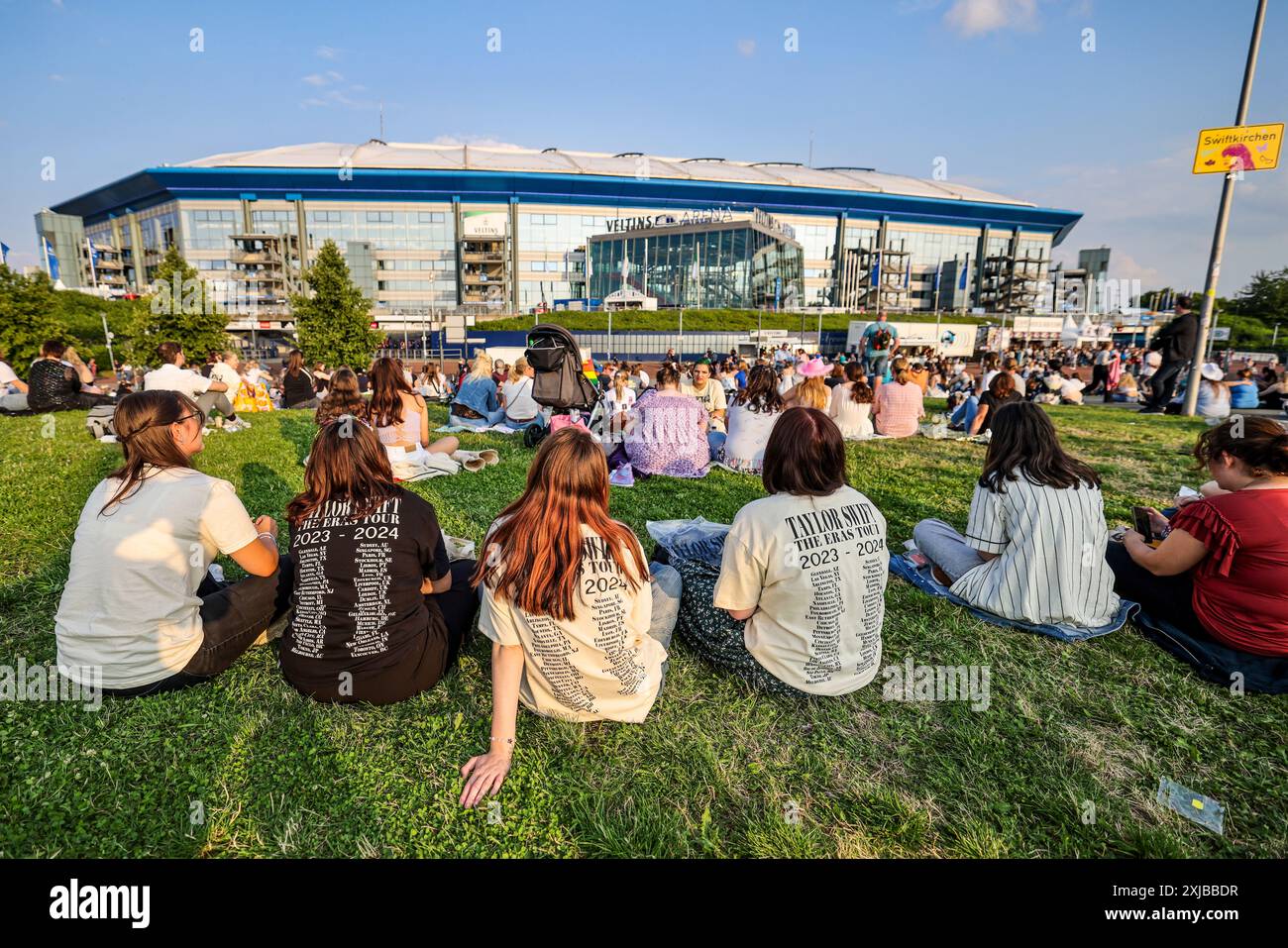 Gelsenkirchen, Germany. 17th July, 2024. Hundreds of fans sit on a ...