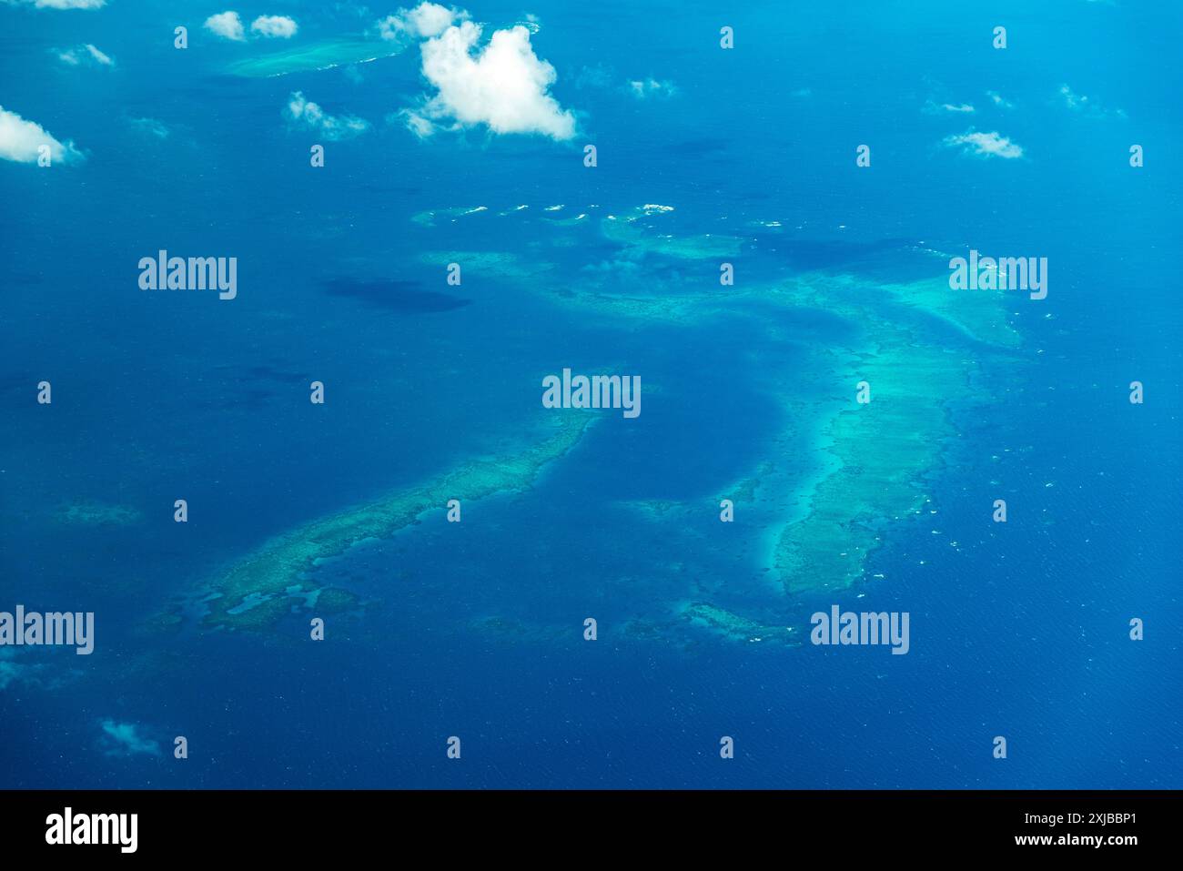 Aerial view on Great Barrier Reef on the way from Cairns to Lizard ...