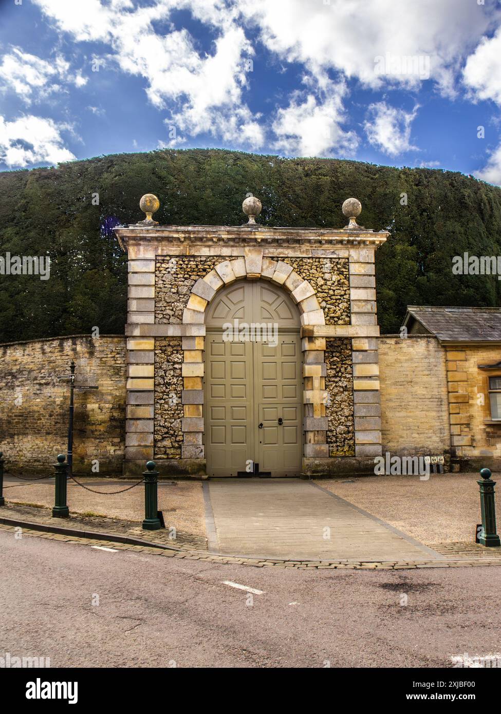 Gates of Cirencester Park - Gloucestershire, Cotswolds, England Stock ...