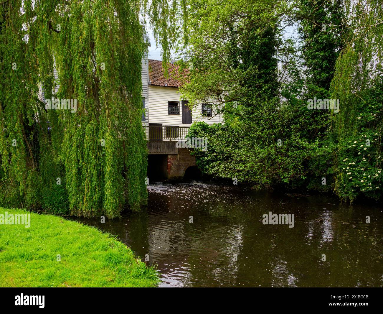 River loddon hi-res stock photography and images - Alamy