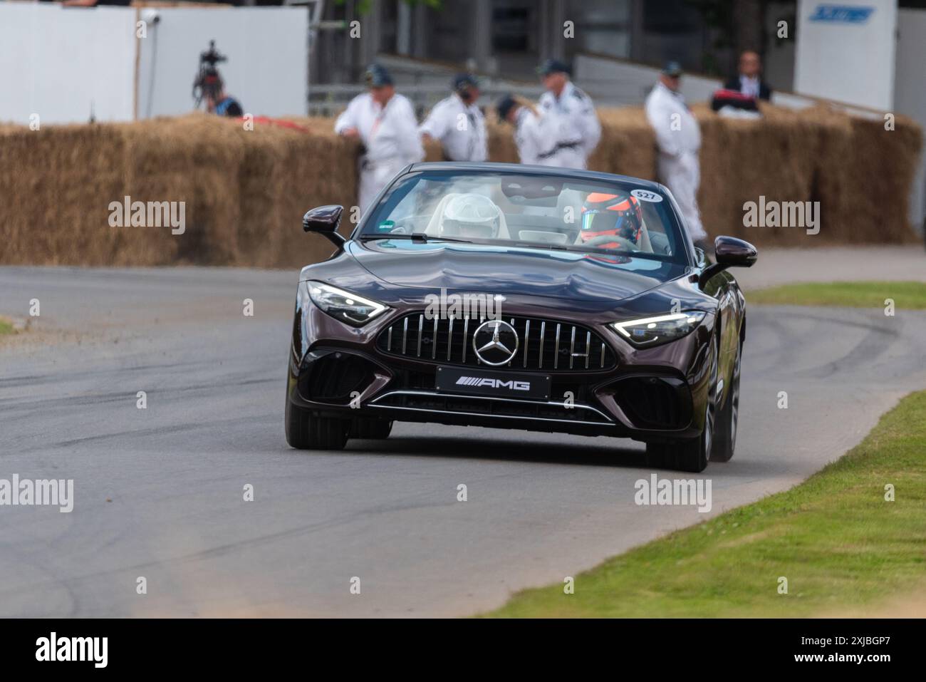 Mercedes amg sl 63 s e hi-res stock photography and images - Alamy