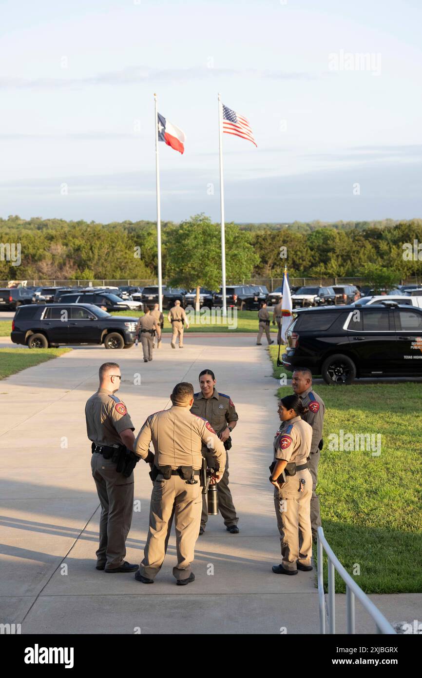 Dps uniforms hi-res stock photography and images - Alamy