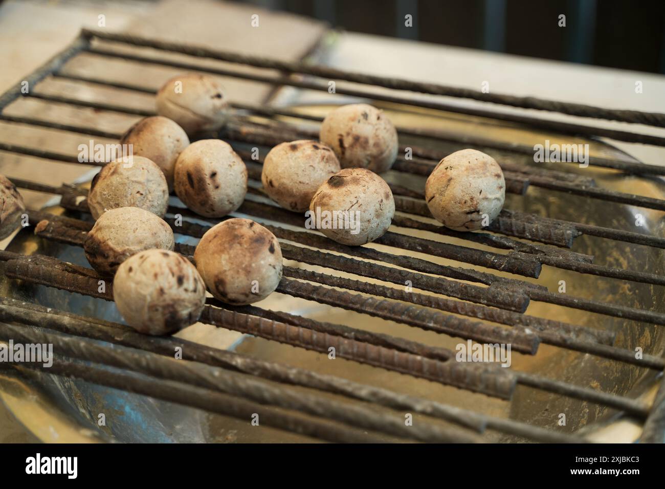 Litti chokha hi-res stock photography and images - Alamy