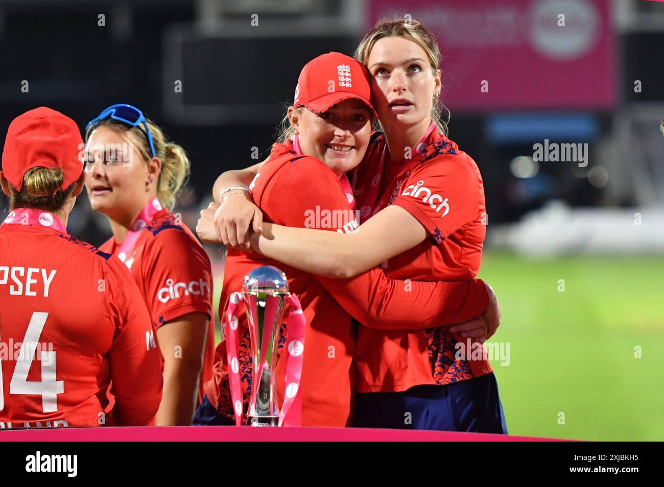 London, England. 17th Jul 2024. Sophie Ecclestone and Lauren Bell pose ...