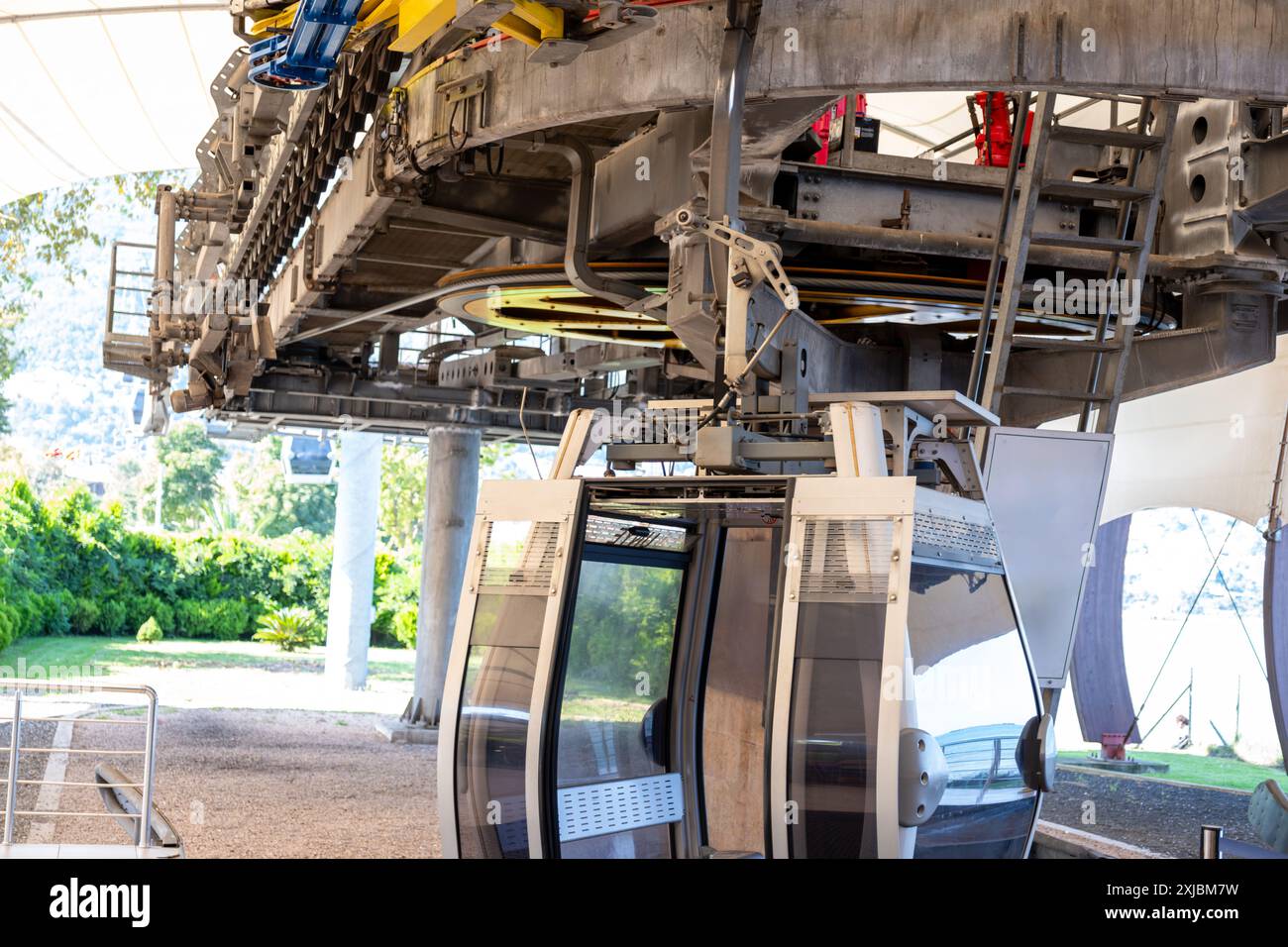 Aerial view showing passenger train hi-res stock photography and images ...