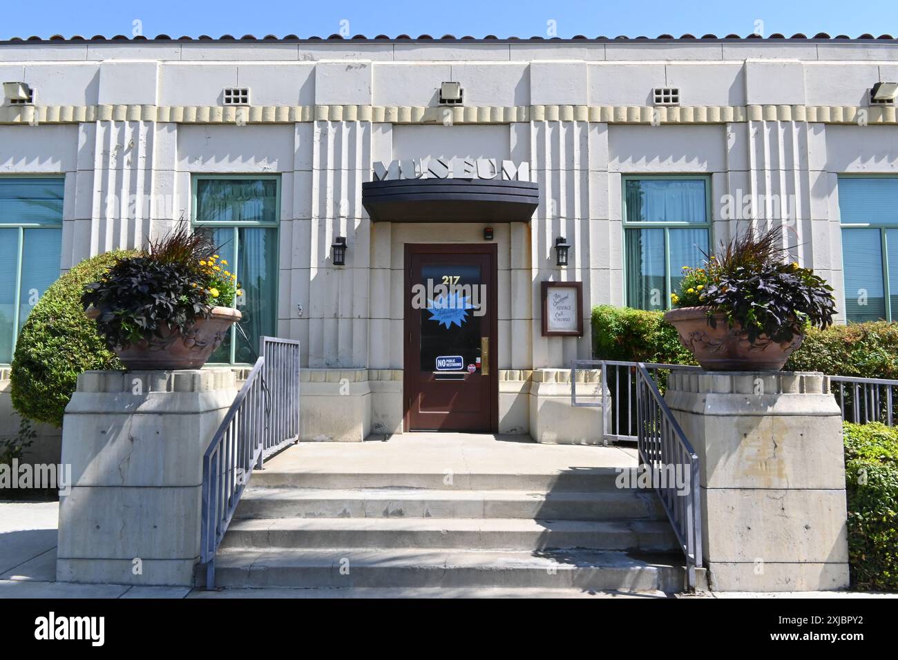 Tongva california indian hi-res stock photography and images - Alamy