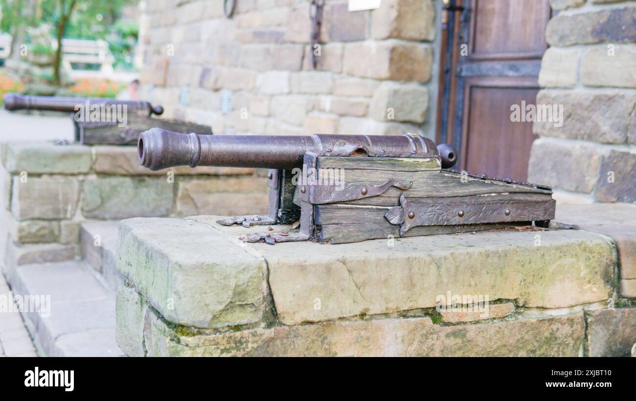 gun ancient historical artillery cannon architecture travel antique ...