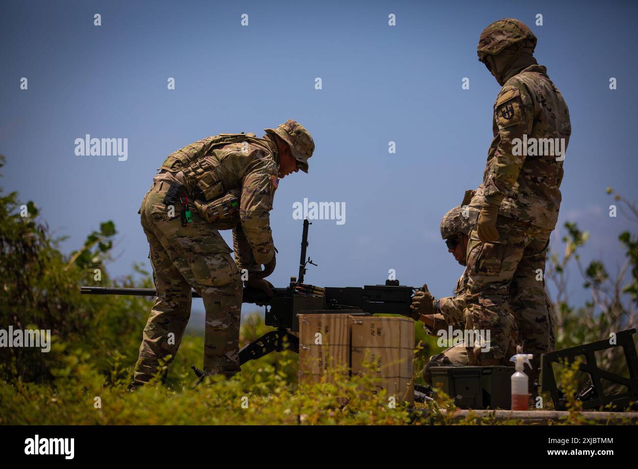 Soldiers assigned to the 190th Engineer Battalion, 101st Troop Command ...