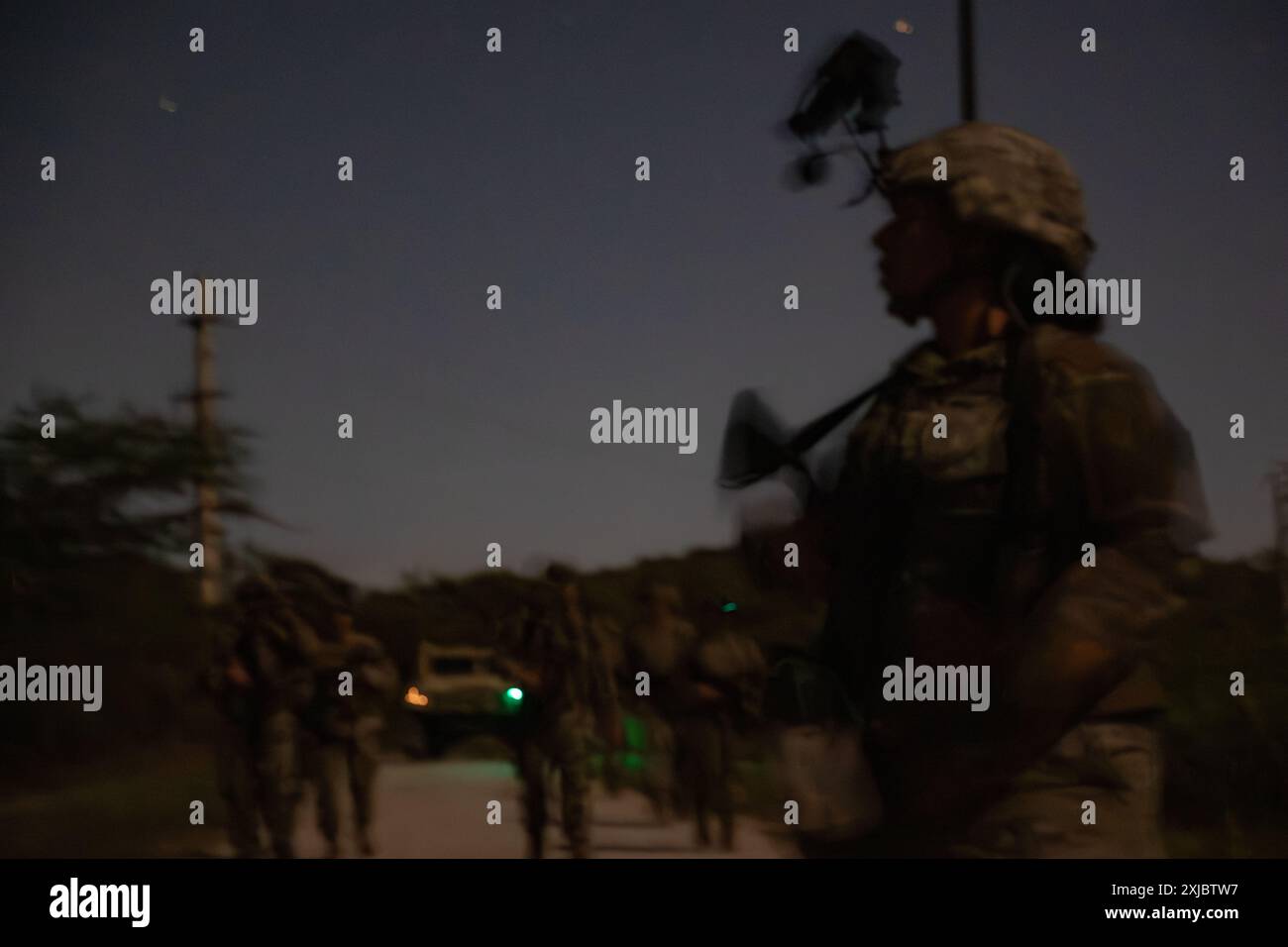 Soldiers assigned to the 190th Engineer Battalion, 101st Troop Command ...
