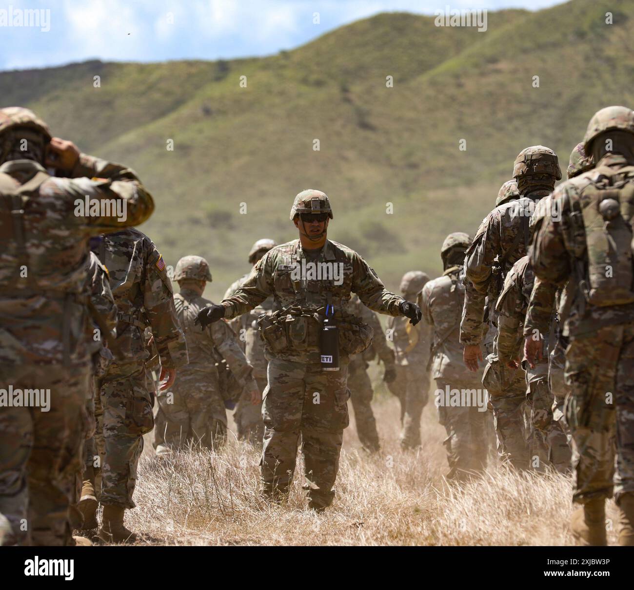 Soldiers assigned to the 1014th Engineer Company, 130th Engineer ...