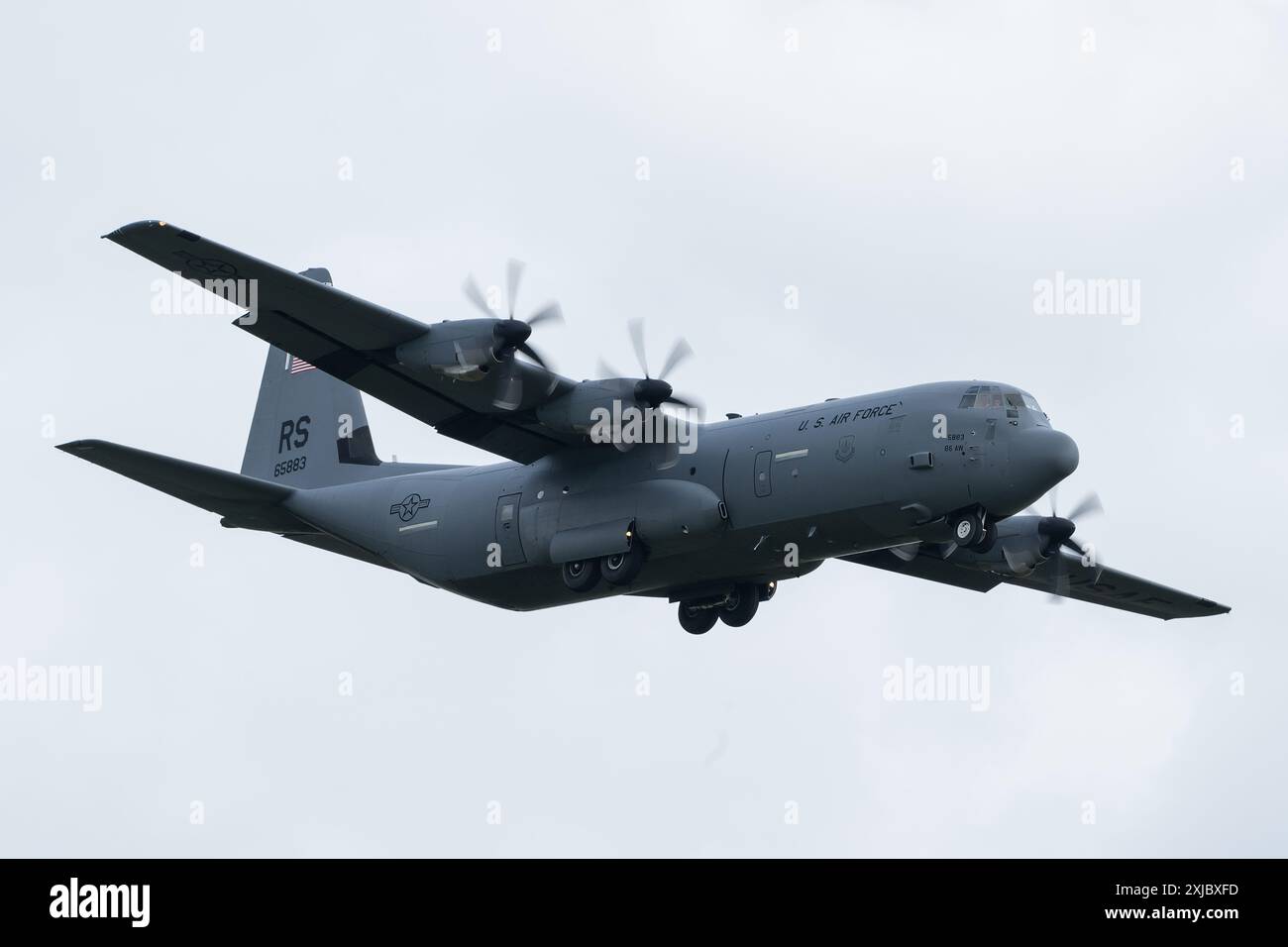 Cirencester, UK. 17th July, 2024. Lockheed Martin C-130J Super Hercules ...