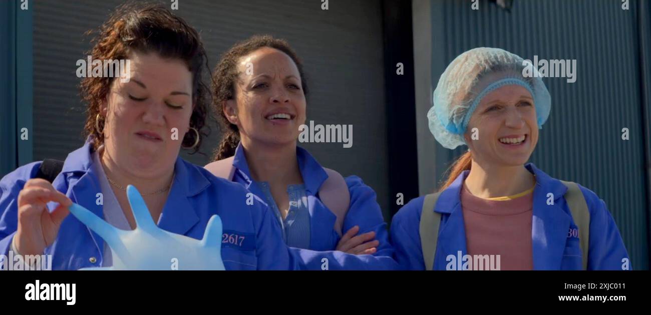 CHUCK CHUCK BABY, from left: Beverly Rudd, Cat Simmons, Emily Aston ...