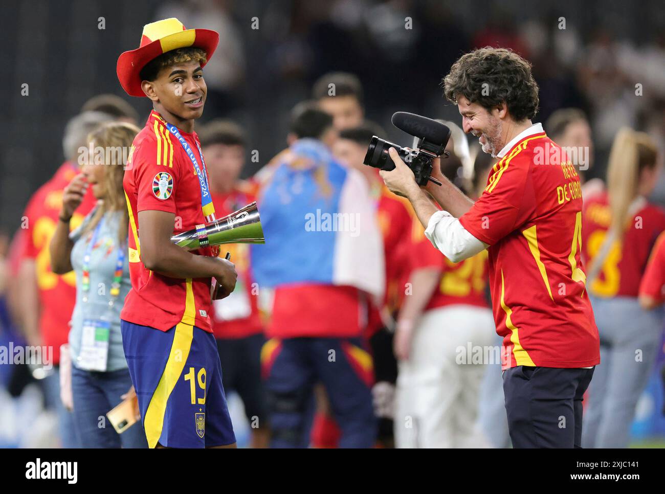 Spain england 2024 lamine hi-res stock photography and images - Alamy