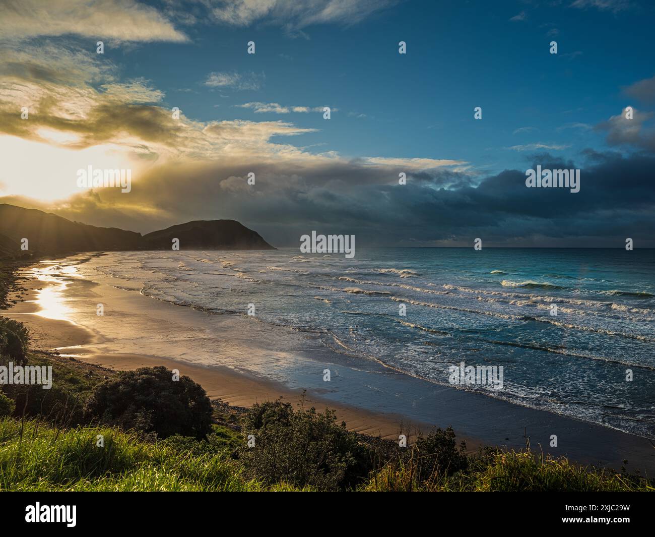 Dramatic ocean scene, East Coast, North Island, New Zealand Stock Photo ...