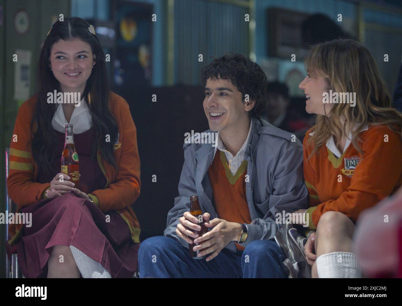 EVA LASTING, (aka LA PRIMERA VEZ), from left: Sara Pinzon, Emmanuel ...