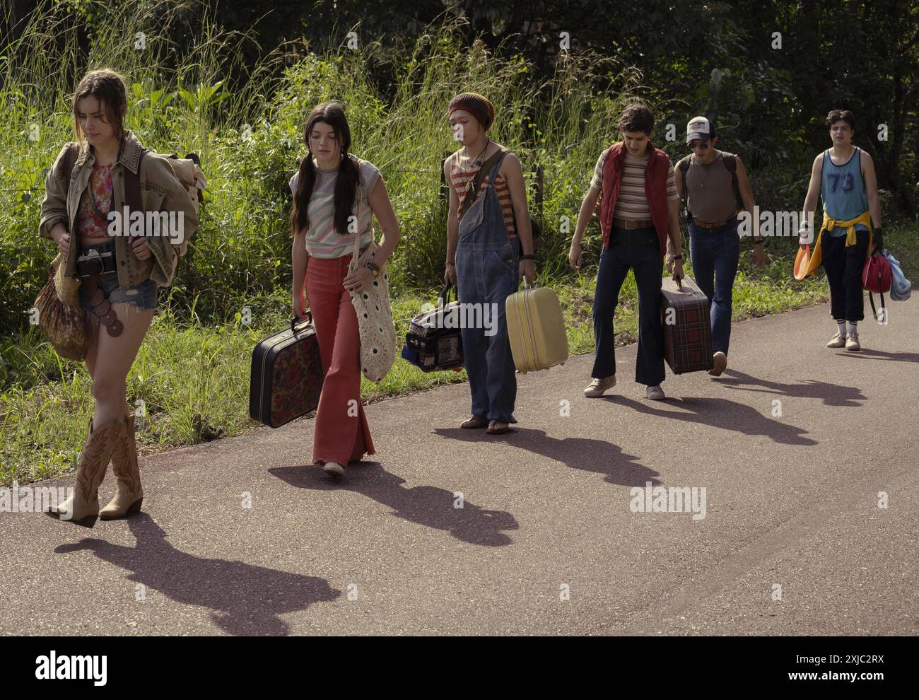 EVA LASTING, (aka LA PRIMERA VEZ), from left: Francisca Estevez, Sara ...
