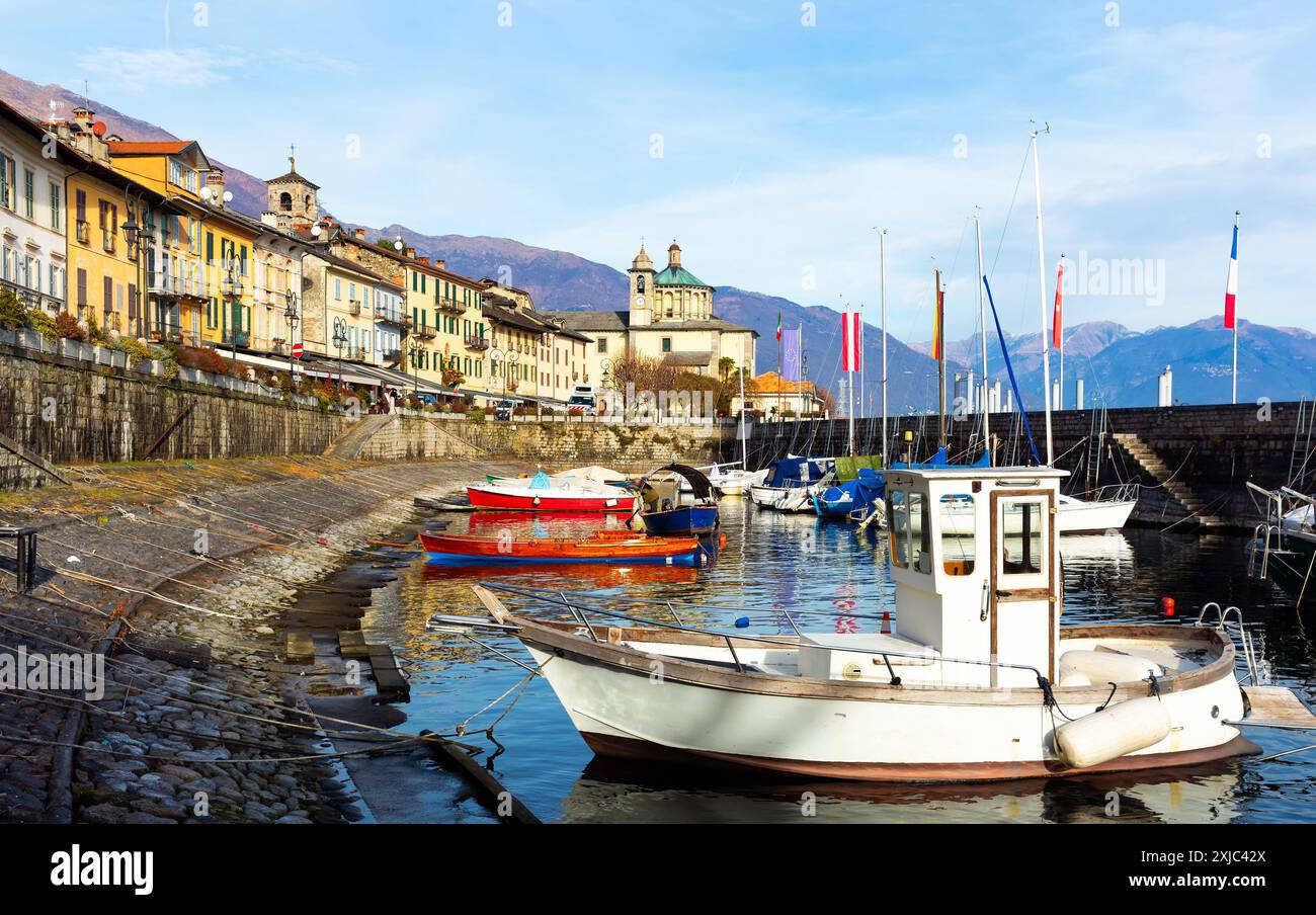 Lake and mountain scenery of Cannobio, Italy Stock Photo - Alamy
