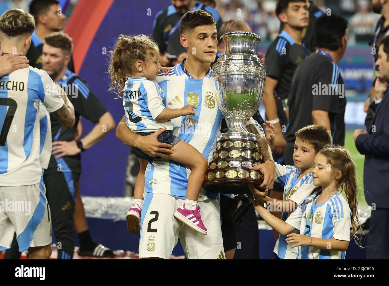 Argentina s Defender Lucas Martinez Quarta C Holds Up The Trophy Argentina s Defender Lucas Martinez Quarta C Holds Up The Trophy