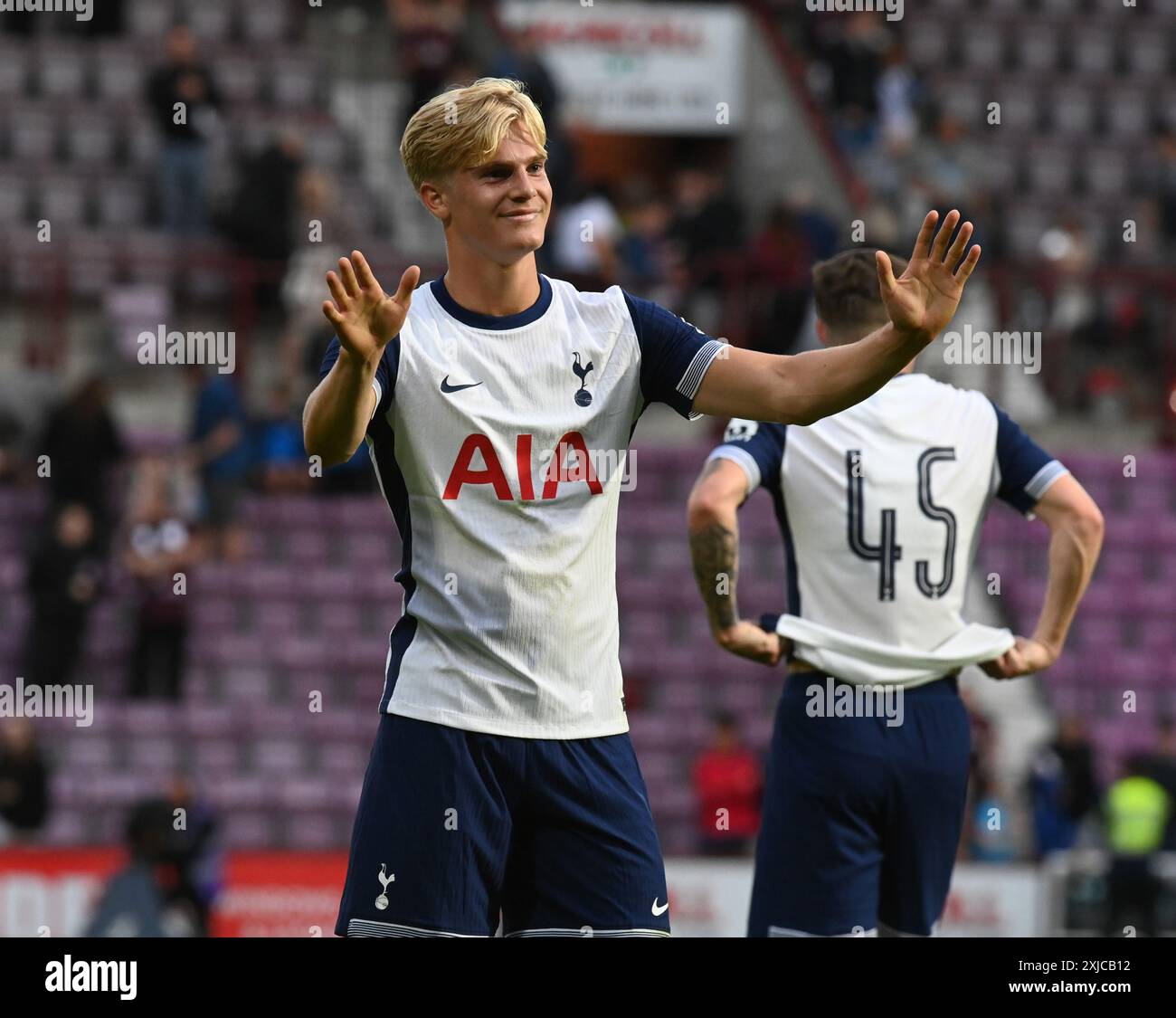 Spurs lucas bergvall hi-res stock photography and images - Alamy