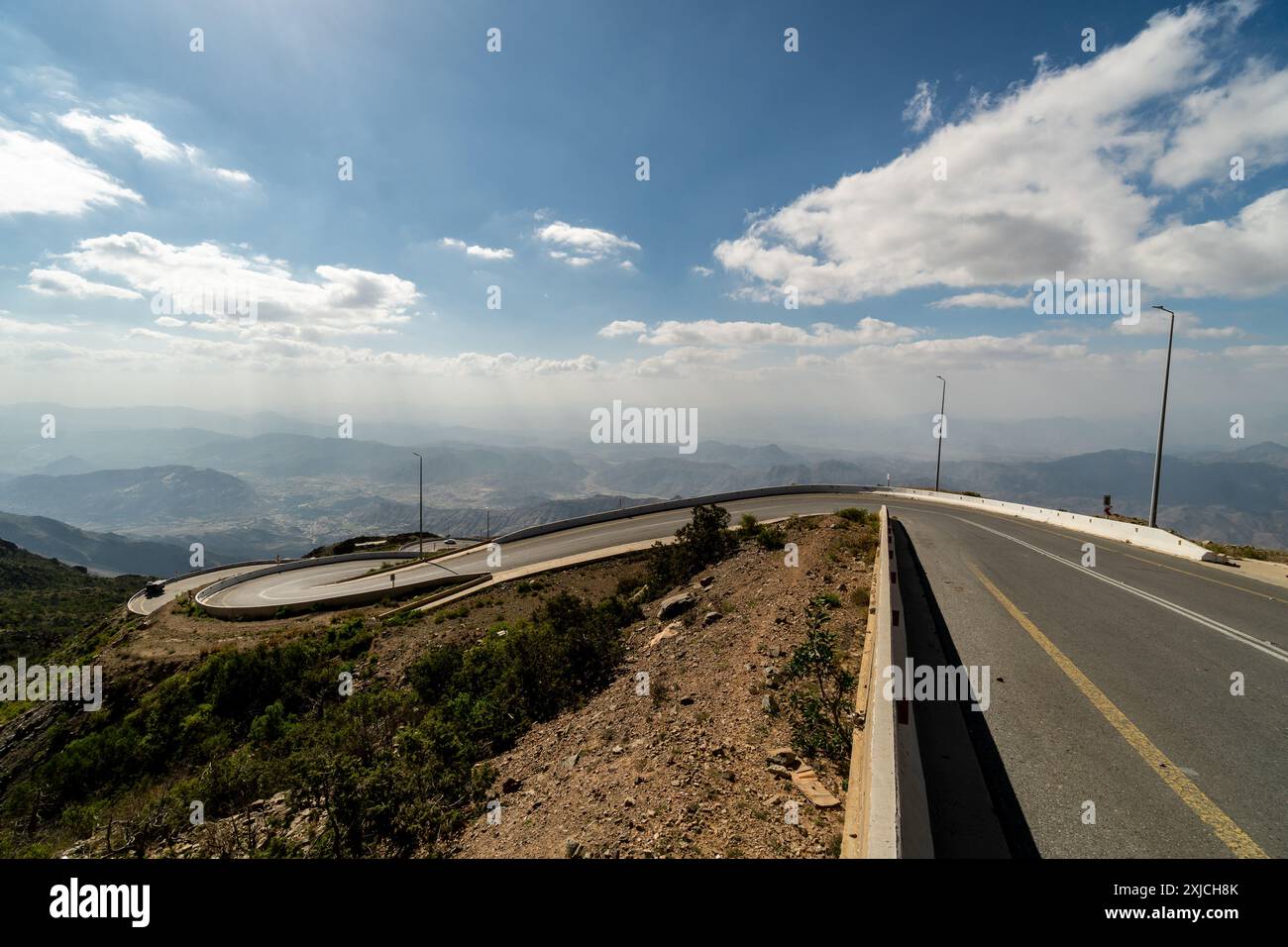 Abha saudi arabia road hi-res stock photography and images - Alamy