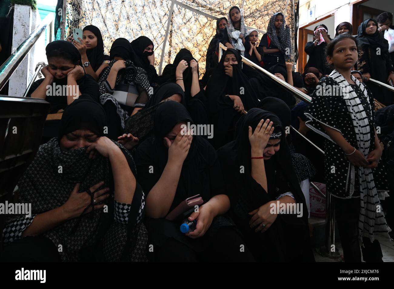 India. 17th July, 2024. NEW DELHI, INDIA - JULY 17: Shia Muslims take ...