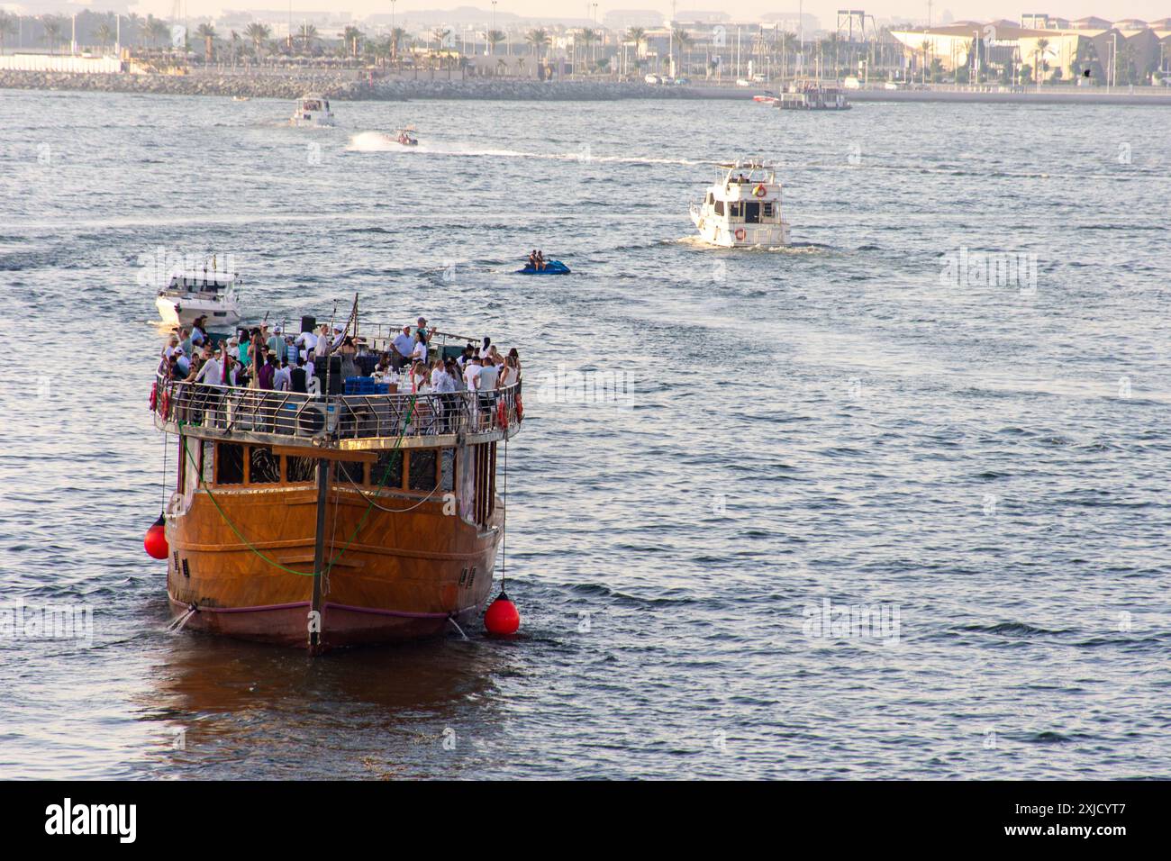 Traditional arab dhow hi-res stock photography and images - Alamy