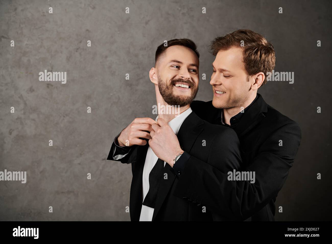 Two men in suits hi-res stock photography and images - Alamy