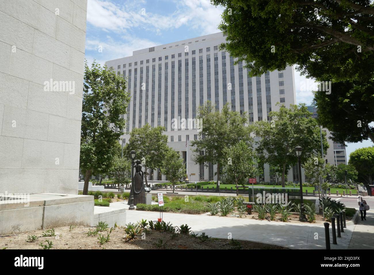 Los Angeles, California, USA 17th July 2024 Los Angeles The Young ...