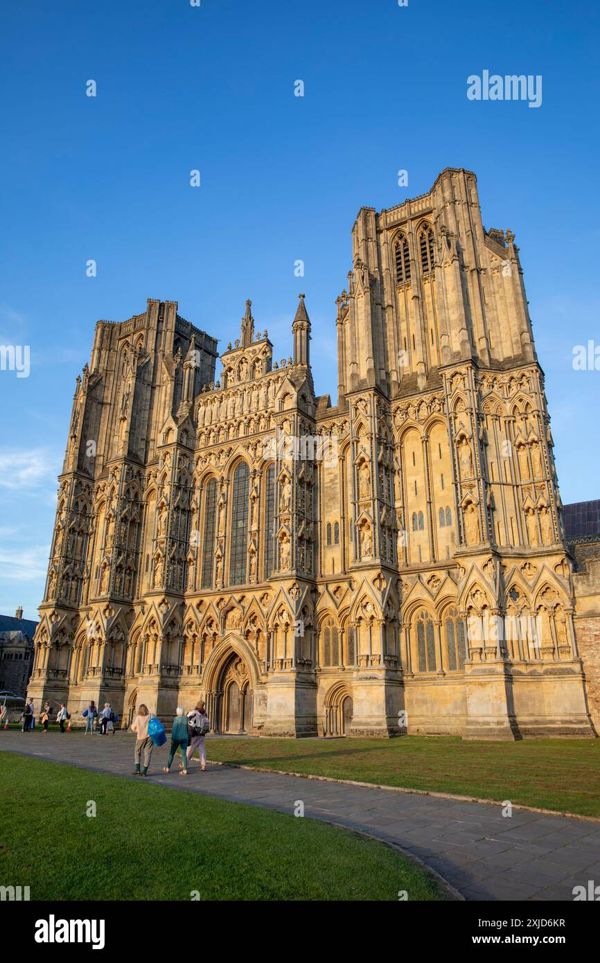 Wells Cathedral anglican building in England's smallest city, blue sky ...