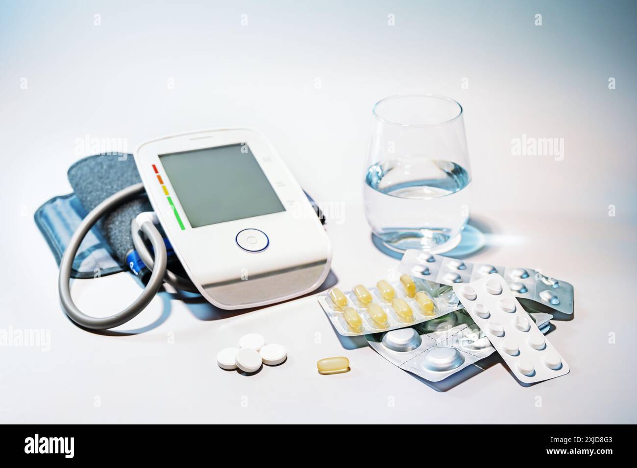 Medication device hi-res stock photography and images - Alamy