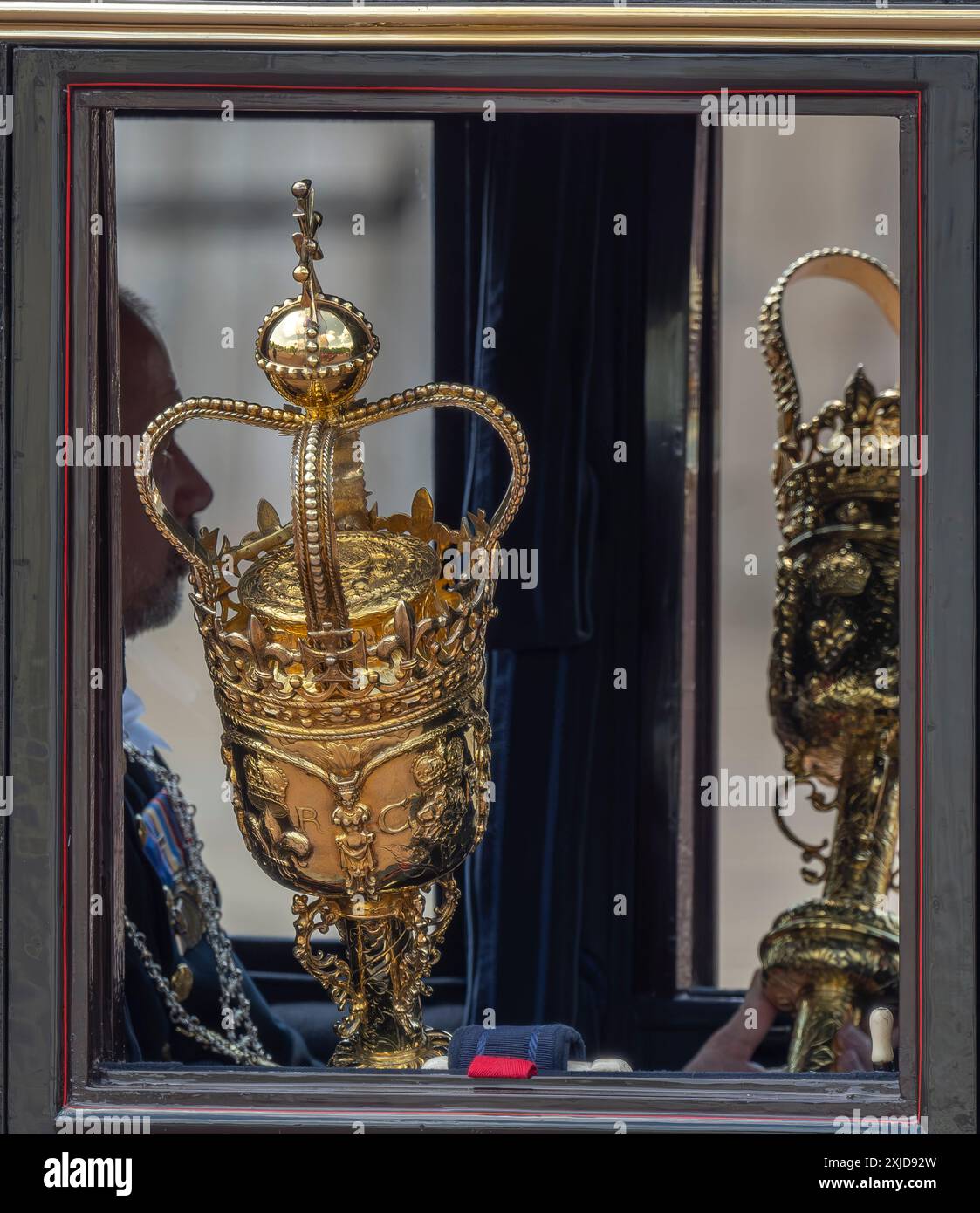 Two ceremonial maces hi-res stock photography and images - Alamy