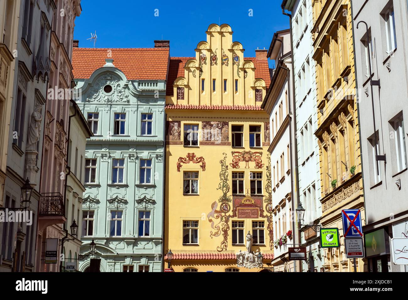 The house at the Mother of God (U Matky Boží) in Veleslavínova street ...