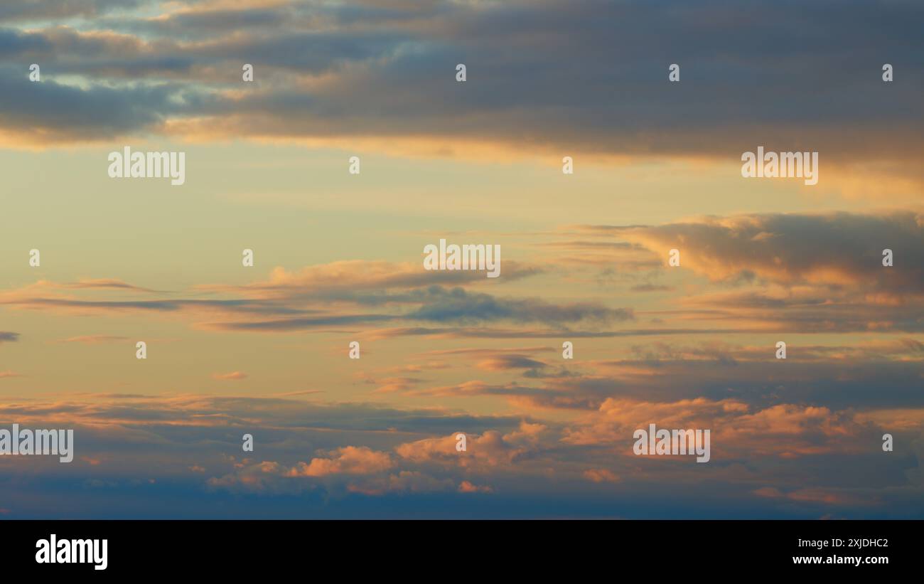 Time lapse shot dramatic sunset hi-res stock photography and images - Alamy