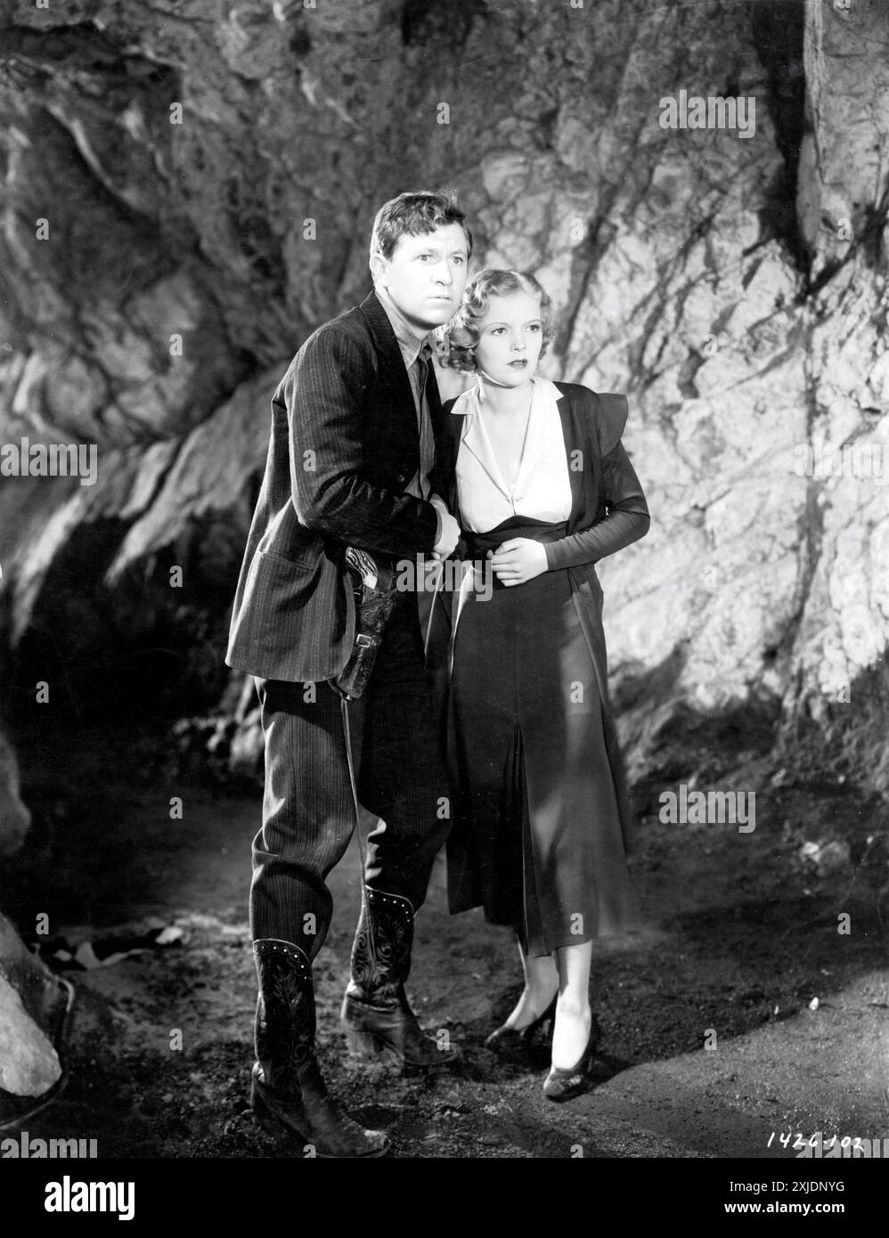 STUART ERWIN and VERNA HILLIE in UNDER THE TONTO RIM 1933 director ...