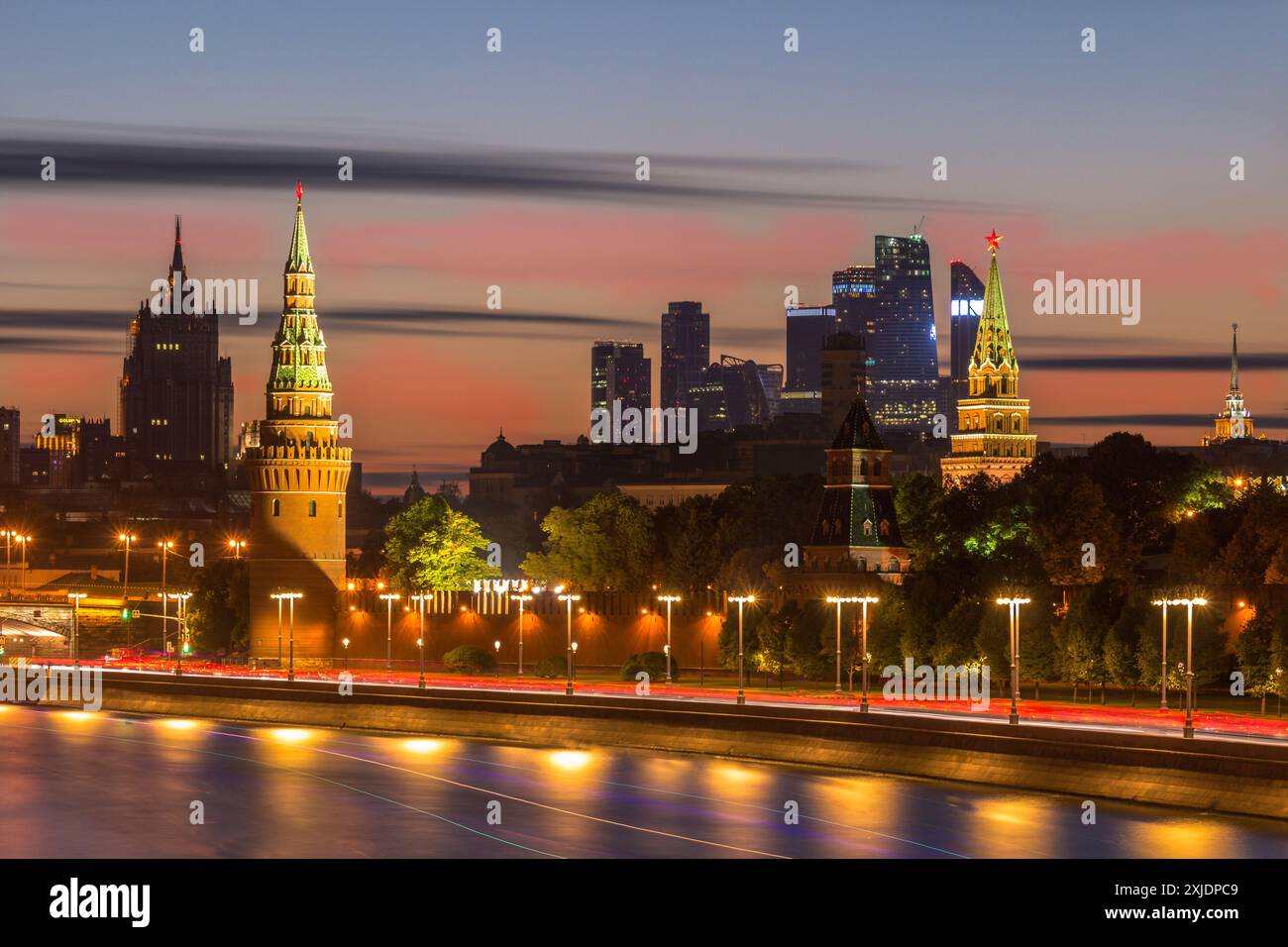 Moscow river ships clouds view hi-res stock photography and images - Alamy