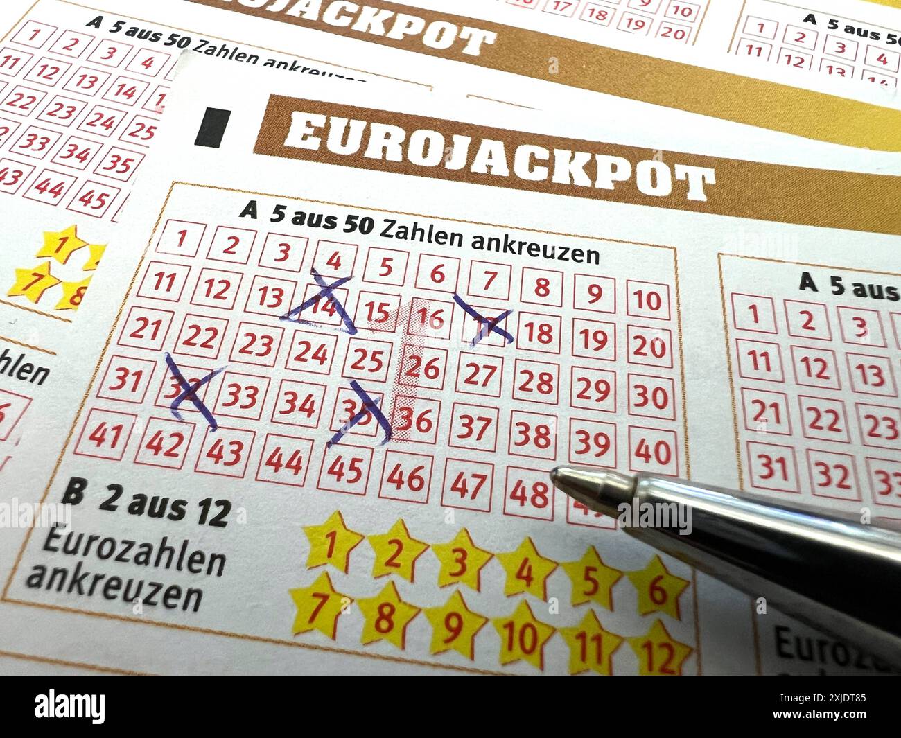 Tippschein hi-res stock photography and images - Alamy